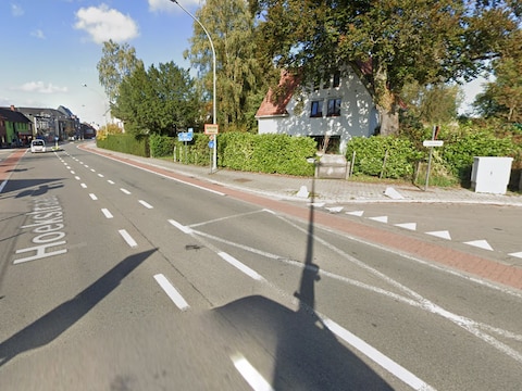 Fietser lichtgewond bij aanrijding op kruispunt Heerbaan | Regio | HLN.be