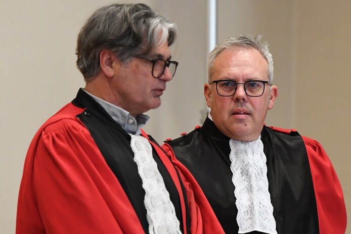 Zus en schoonbroer van beschuldigden door politie opgehaald: “Ik dacht ...