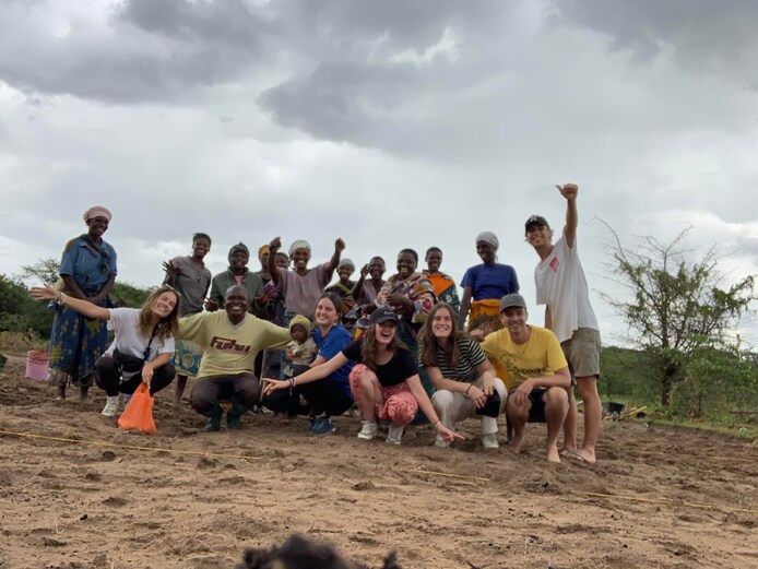 Laatstejaarsstudent Emiel organiseert festival in Tanzania om ...
