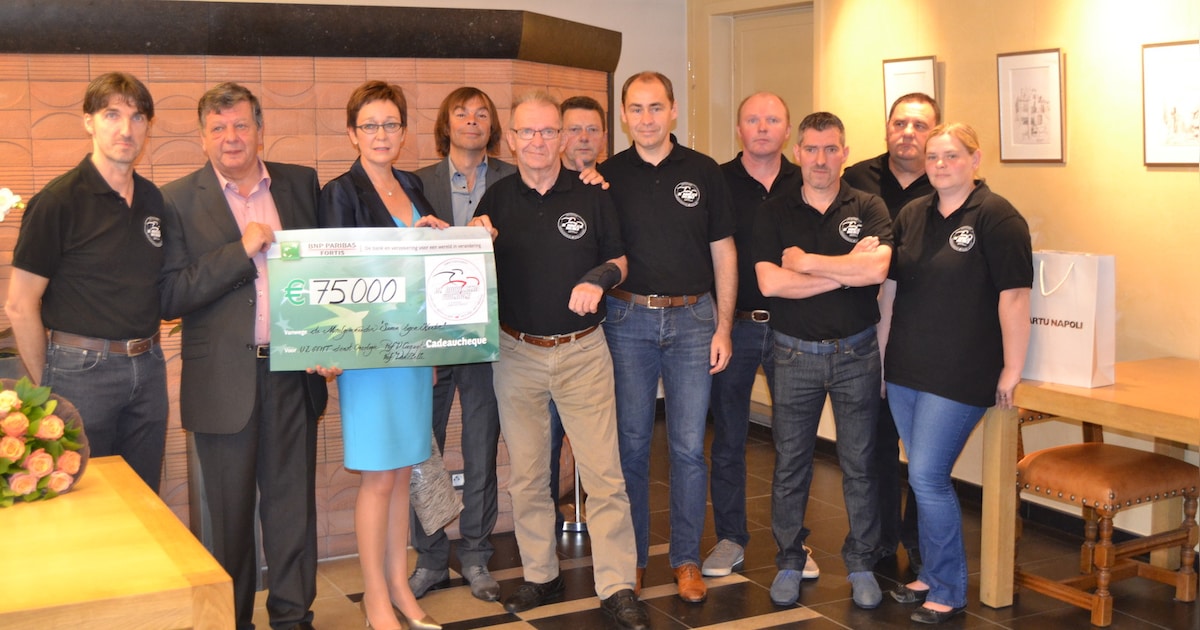Morelgemvrienden schenken 75.000 euro aan oncoloog Simon Van Belle ...