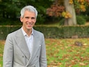 De vakantieplannen van burgemeester Jonathan Holslag (45) van Tienen ...