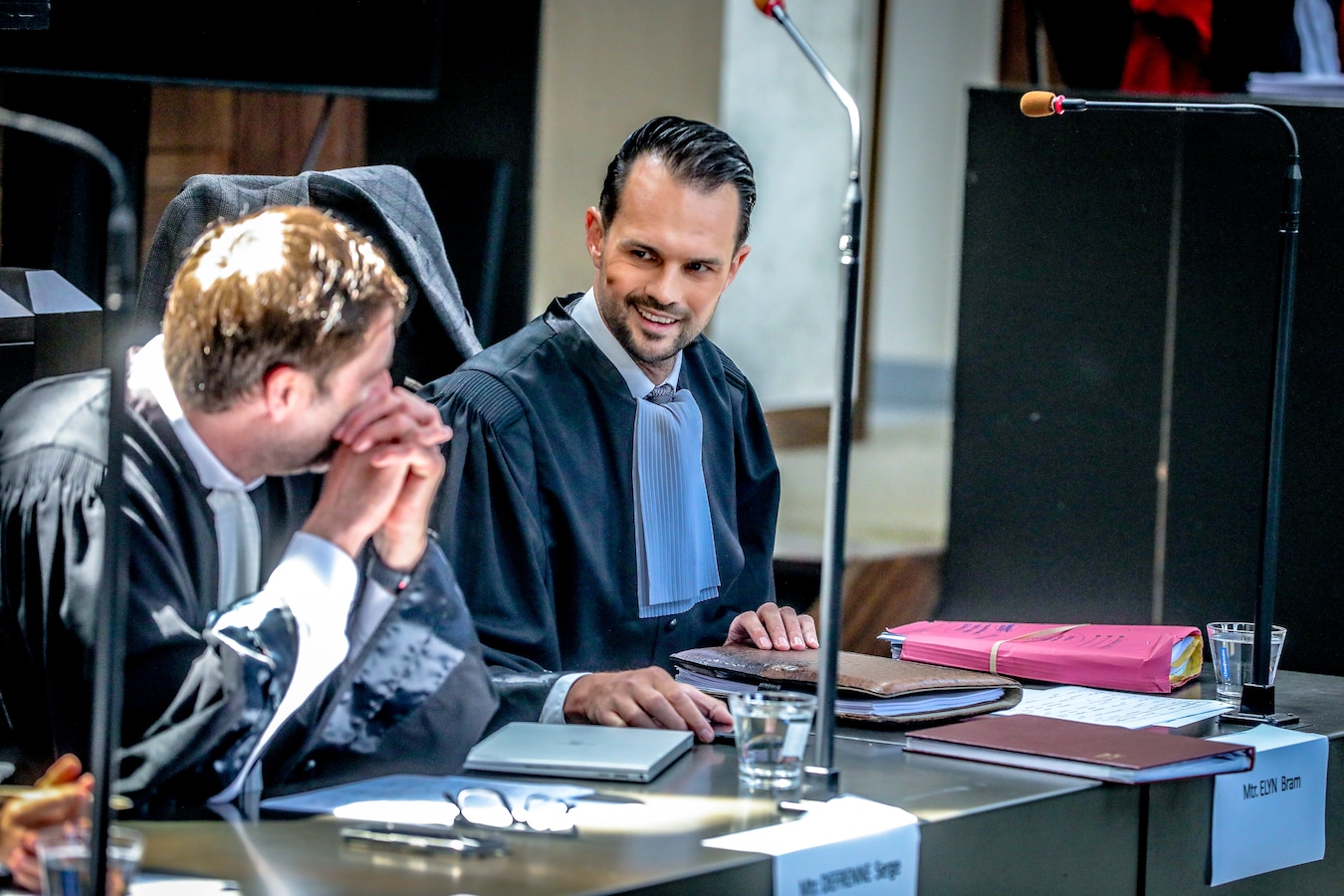 Rechterhand van spilfiguur sloot deal met gerecht in prostitutiezaak ...