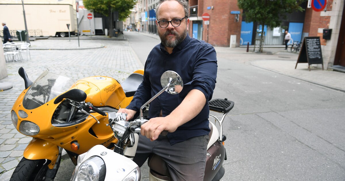 Leuvense cafébaas Nathan Schellens lanceert digitale scheurkalender om ...