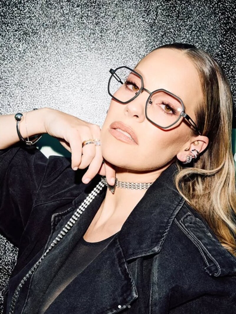 Eline De Munck kiest voor Roeselare: nieuwe Odette Lunettes-winkel ...