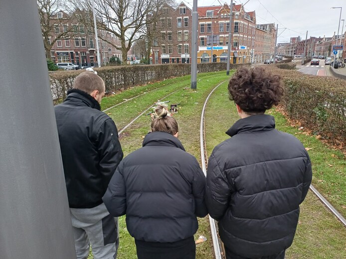 Antwerpse Renate (49) verliest zoon (14) bij vuurwerkongeluk op ...