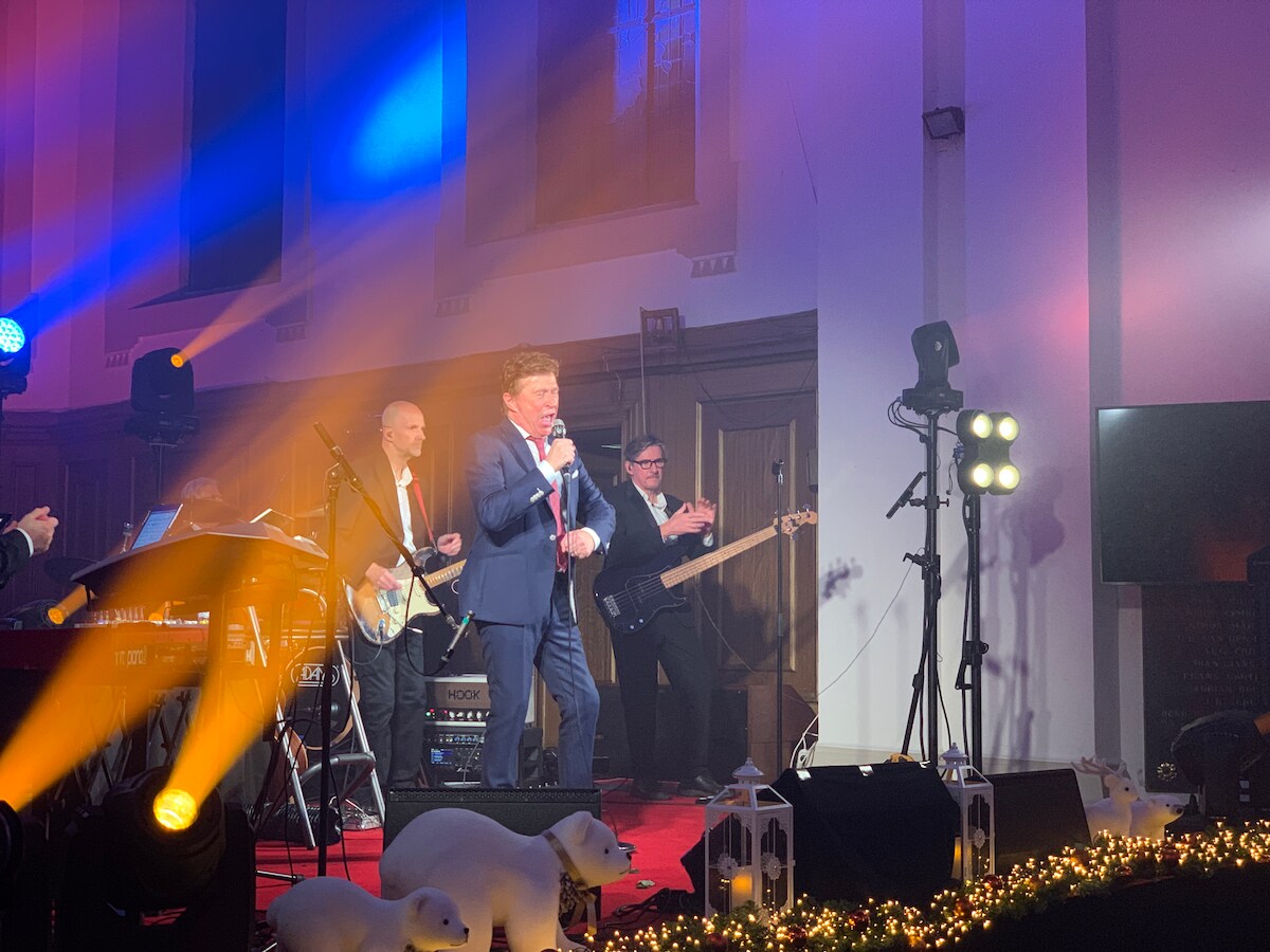 Christoff doet met paasconcerten opnieuw de kerken vollopen: “Dezelfde ...