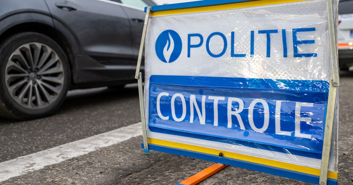 Pas 6 uren vader en tegen de lamp bij controle in Kortrijk: kersverse ...