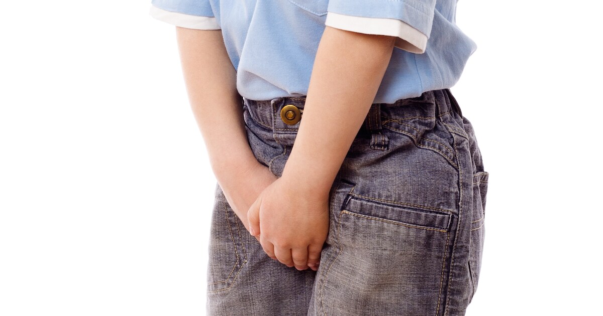 Jongetje (3) plast in broek nadat hij niet naar toilet mag in winkel ...