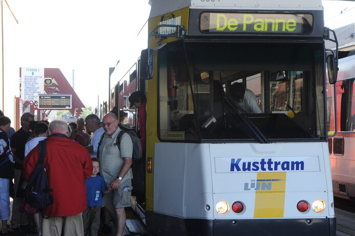 Kusttram krijgt zes nieuwe duurzame Lijnwinkels | Binnenland | hln.be