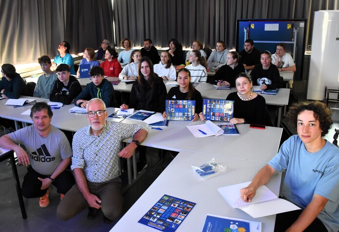 Stadsbestuur organiseert vorming voor jeugdtrainers bij sportclubs ...