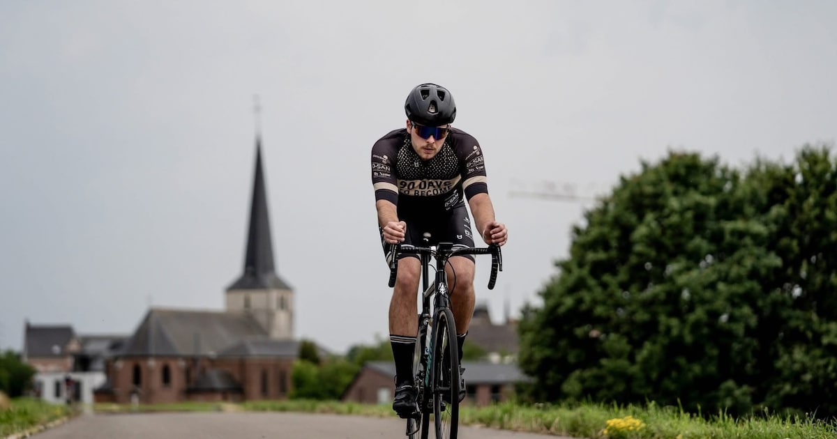 Gilian (24) uit Anzegem fietst 48 uur zonder coach en met slechts 4 uur ...