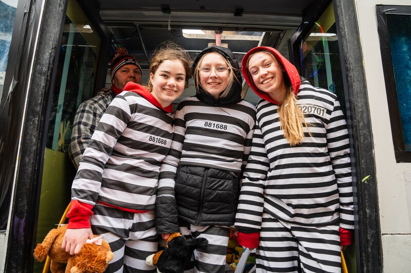 IN BEELD. Carnavalsstoet zorgt voor kleurrijk spektakel in Essen ...