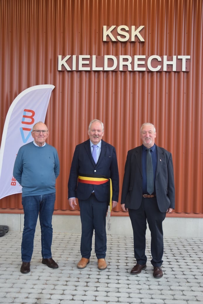 KSK Kieldrecht neemt nieuw stadion in gebruik: “Dit gaat boost geven ...