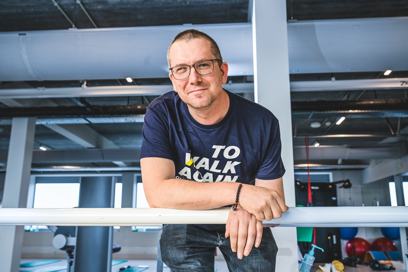 Dieter (42) raakte verlamd na hersenbloeding in 2011, maar eind juni ...