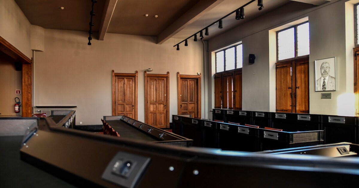 Cordon sanitaire doorbroken: Johan Daman (Vlaams Belang) in ...