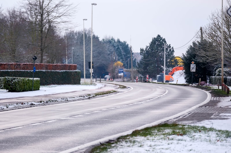 Maand lang slechts verkeer in één richting mogelijk op Mechelsesteenweg ...