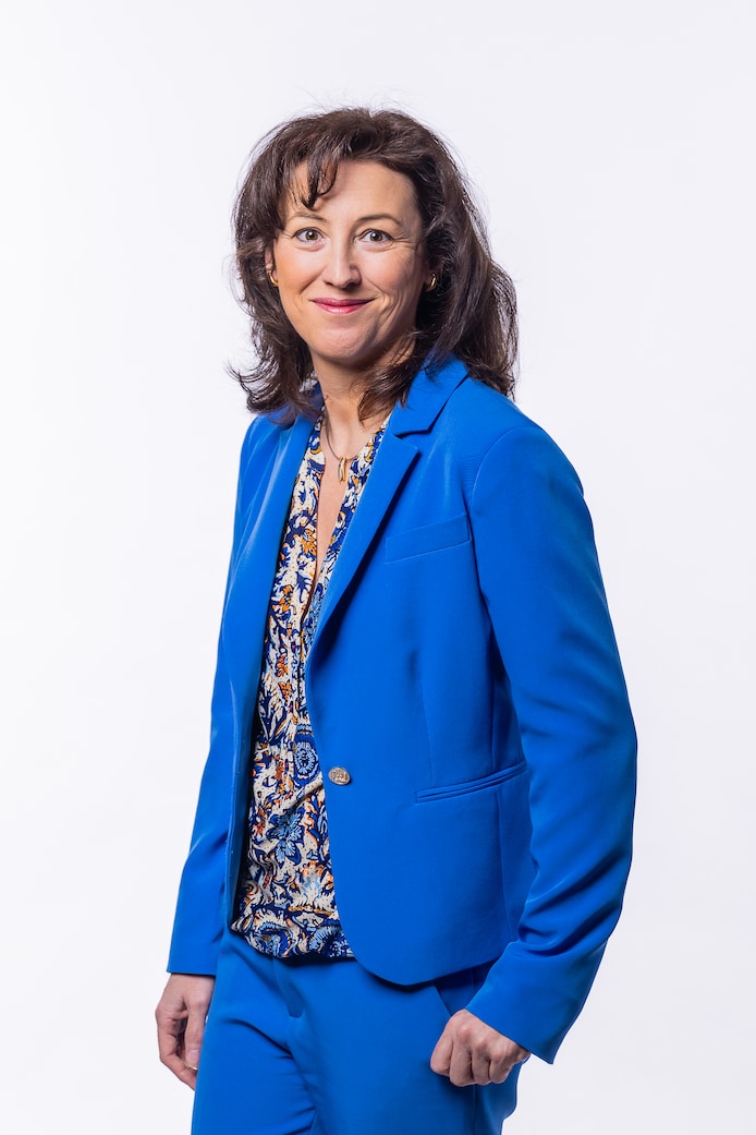 Gemeenteraadslid Sofie Coppens is kandidaat op Kamerlijst Open Vld in Oost-Vlaanderen | Haaltert ...