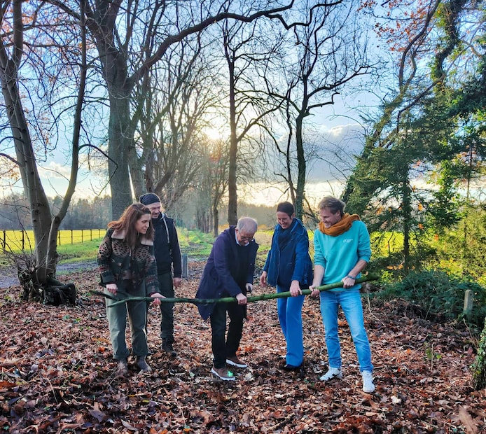 Snoeiwerken aan de Bevelse dreef zijn afgerond: “Er wacht de dreef ...