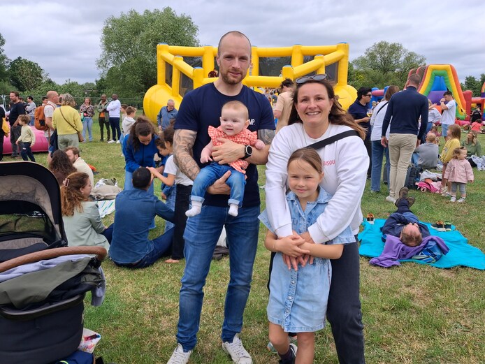 Families trekken massaal naar Sfinks Mundial in Boechout: “Mijn zoon ...