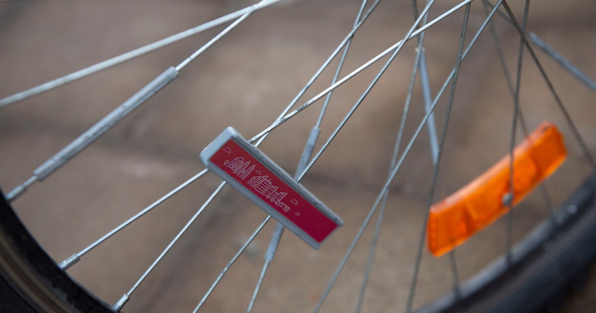 Izegem stopt met fietsbeloningssysteem Buck-e: “Systeem vergde te veel ...