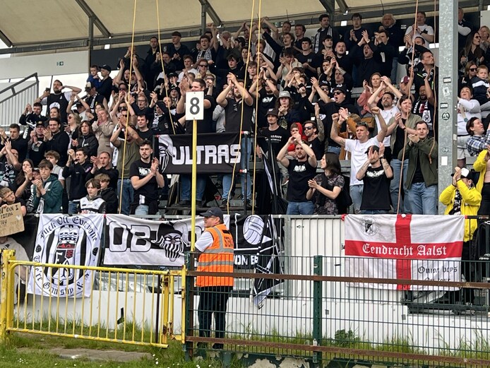 Wie blijft en gaat deze zomer bij E. Aalst: een stand van zaken | Sport ...