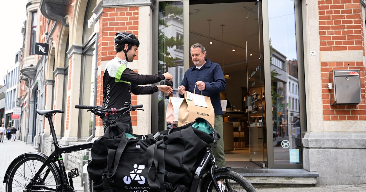 Nespresso stuurt 35.000ste koffiebestelling per fiets de deur uit: “Een ...