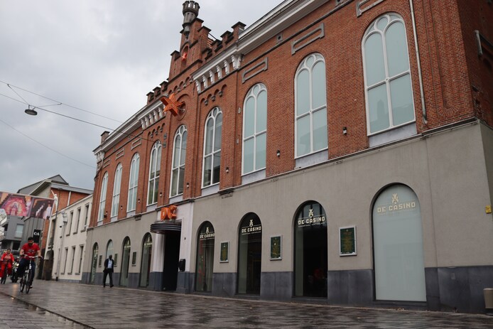 Internationaal surffestival in De Casino: “Exotische sferen ...