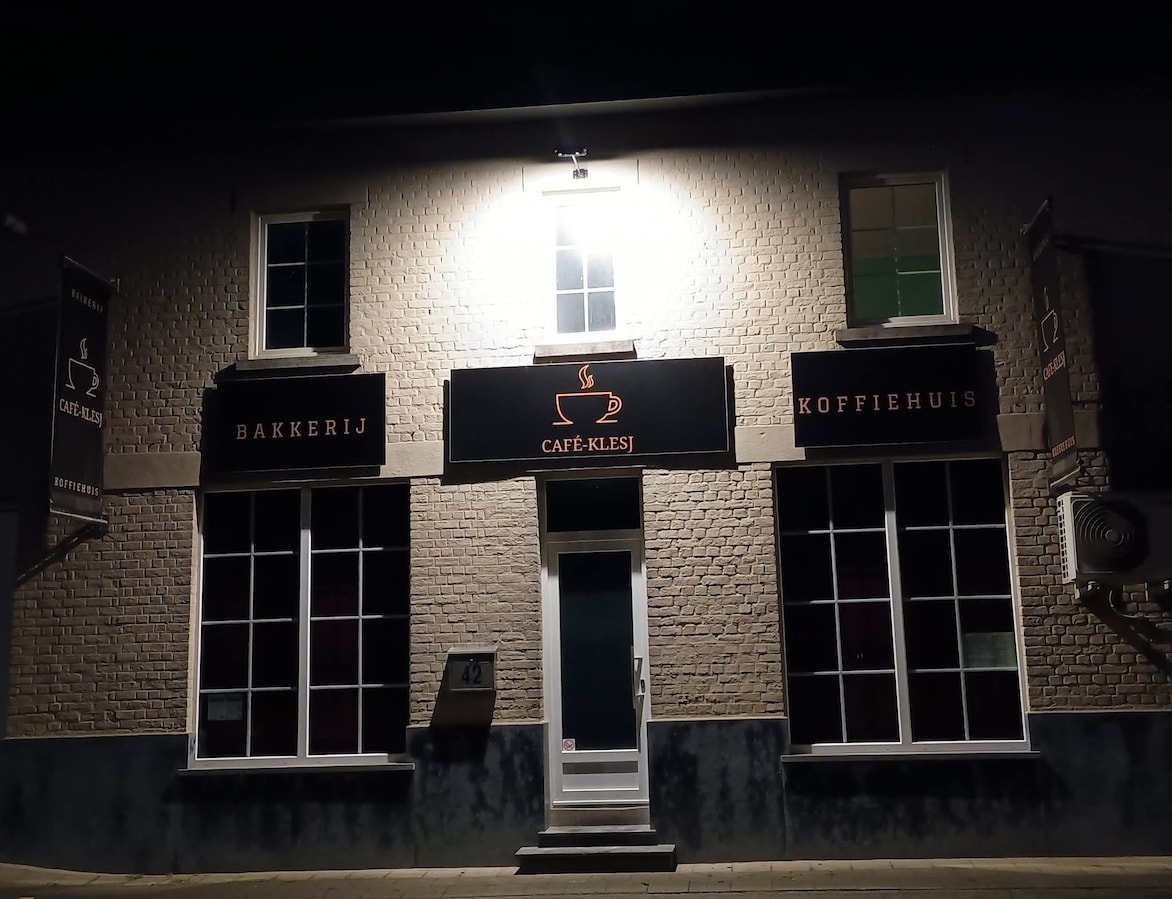 Café-Klesj organiseert eerste ‘Bakery Rave’ bij de start van het ...