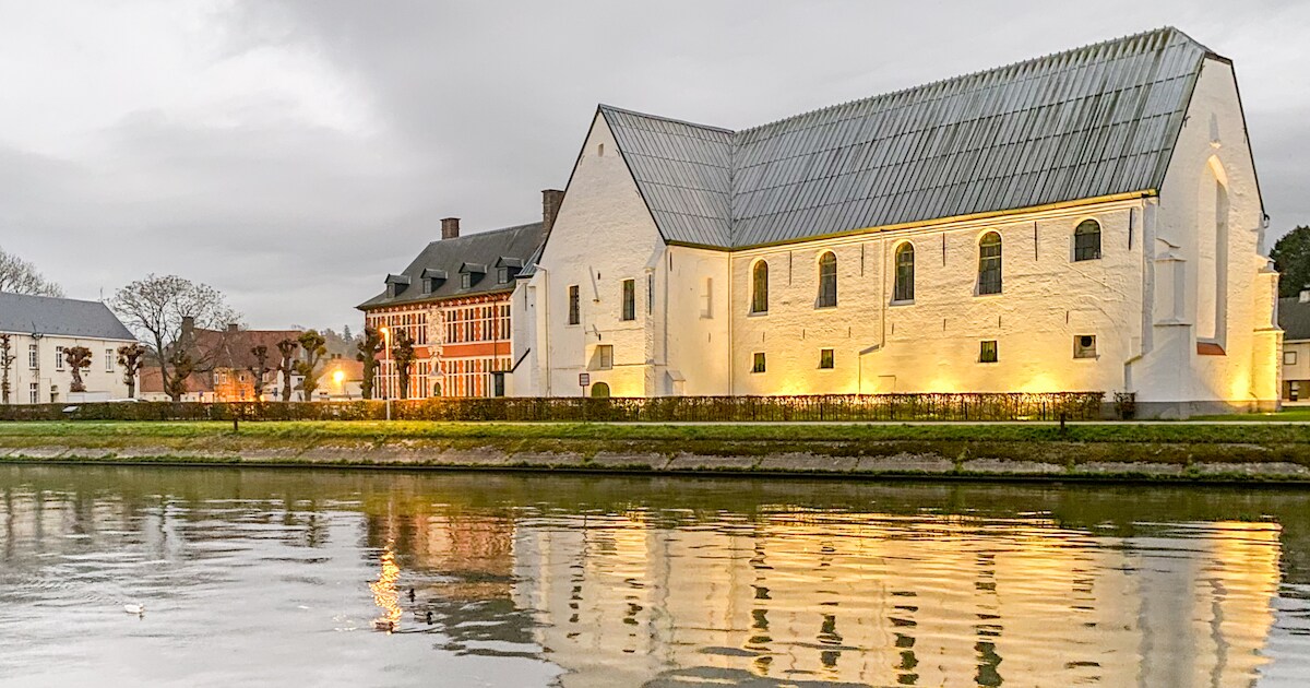 Oudenaarde dimt en dooft openbare verlichting, zet verwarming lager en ...