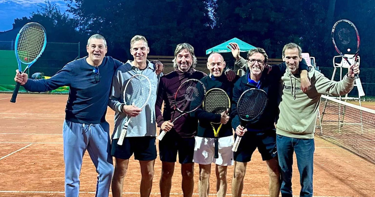 TC Reinaert viert eerste nationale titel in clubgeschiedenis | Lokeren ...