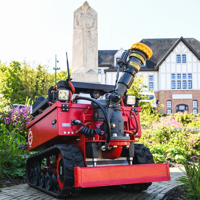 Nieuwe blusrobot van de brandweer heet Valeir: “Genoemd naar Gentse ...