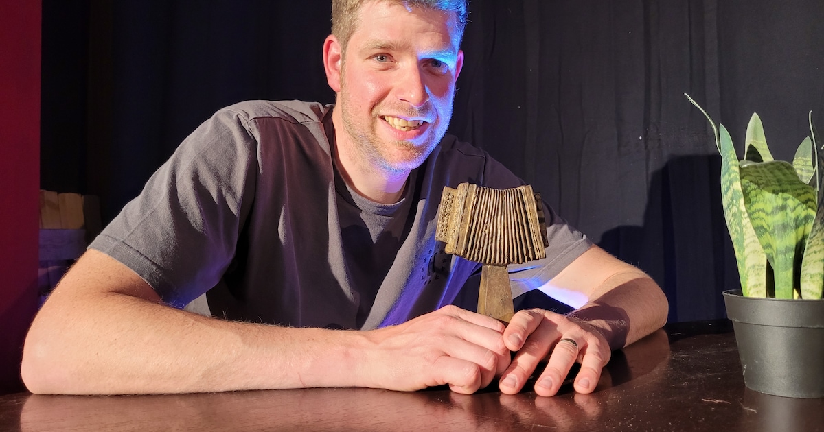 Opkomend comedy-talent Hans Cools te gast in Intermezzo | Lede | HLN.be