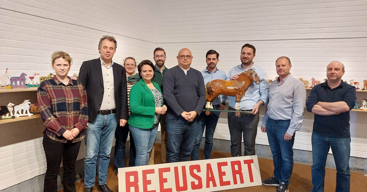 Mudel stelt collectie Beeusaertpaarden tentoon tijdens Erfgoeddag ...