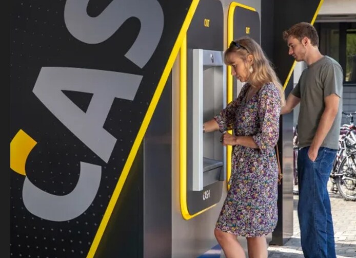 “Help, de bankautomaat heeft mijn geld ‘opgegeten’”: elke dag zien 25 ...