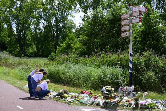 Verdachte van moord op Lisa (17) blijft langer in de cel | Buitenland | hln.be