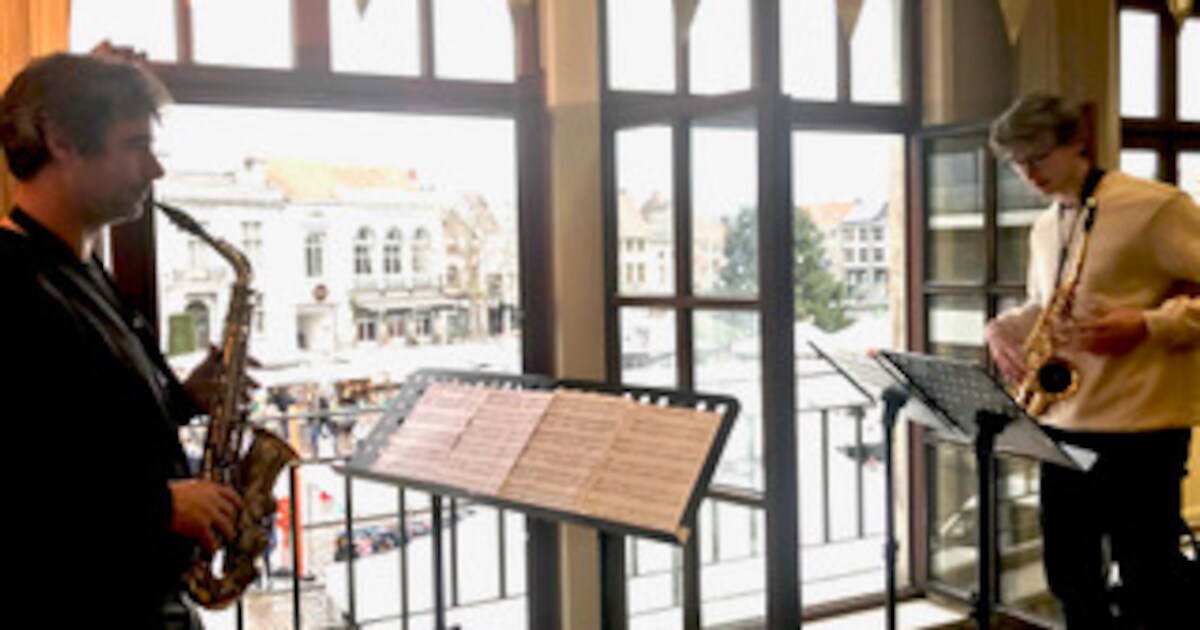 Kunstacademie Vlaamse Ardennen verrast met flashmobs, optredens en ...