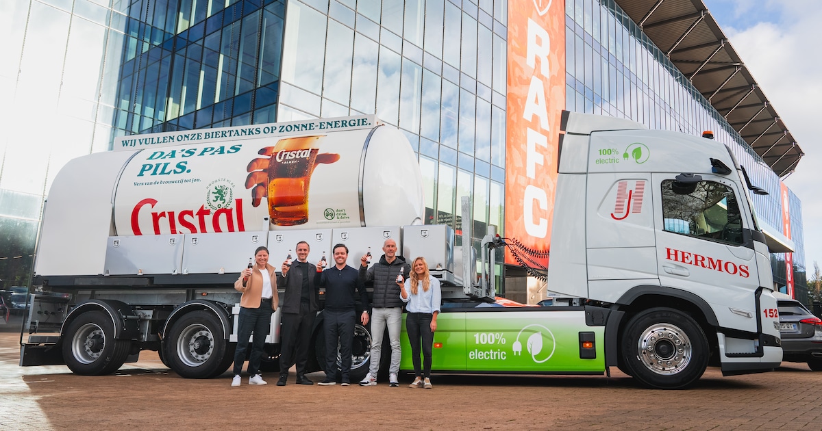 “Een Belgische primeur”: elektrische ‘tankbiertruck’ levert 60.000 ...