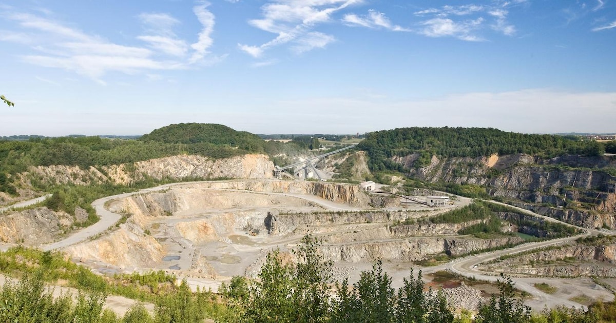 Staking in zeven Waalse steengroeves van Sagrex omwille van hoge ...