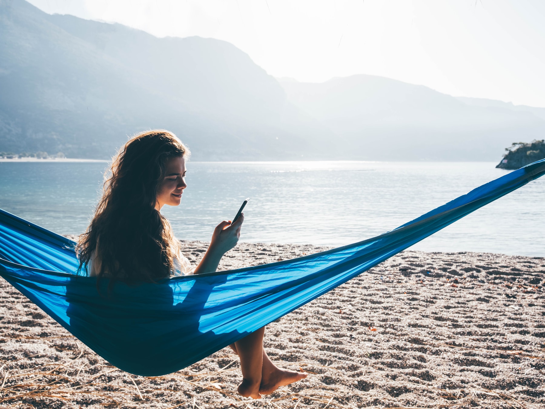 IVIO bant vanaf 2026 huisvuilzakken uit straatbeeld en schakelt over op ...