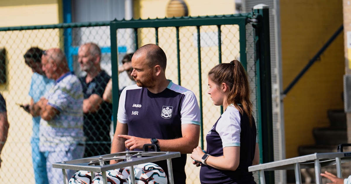 “Gegroeid als mens en coach”: Marink Reedijk begint aan nieuw seizoen ...
