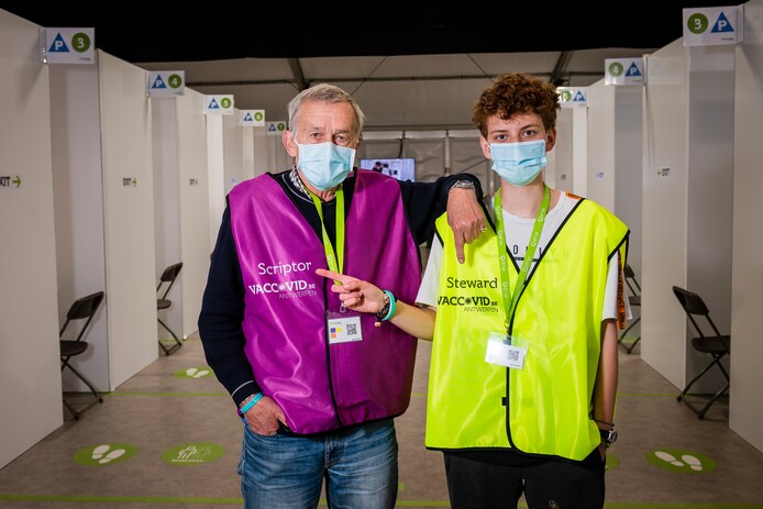 Van het vaccinatiekneusje naar de wereldtop: “Vrijwilligers zijn de ...