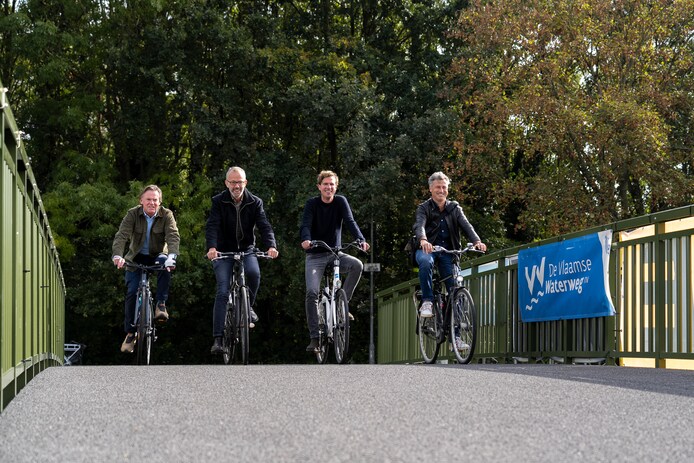 Goed nieuws voor liefst 3.000 pendelaars: nieuwe fietsbrug over de ...