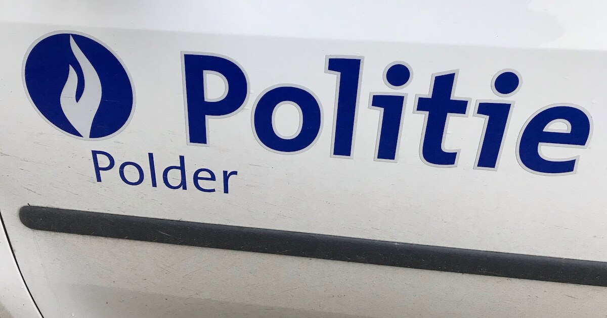 Moeder en zoon voor rechter na geweld tegen twee politie-inspecteurs ...