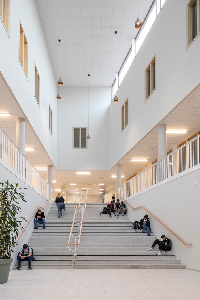 Spectrumschool en inclusieve basisschool De Trampoline verhuisd naar ...