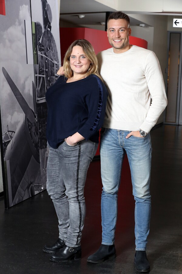 Viktor Verhulst & Ruth Beeckmans stellen de Kerstshow van Samson & Gert ...