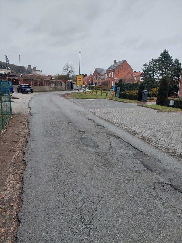 Schoolomgeving De Wingerd in Poederlee wordt groener en veiliger ...