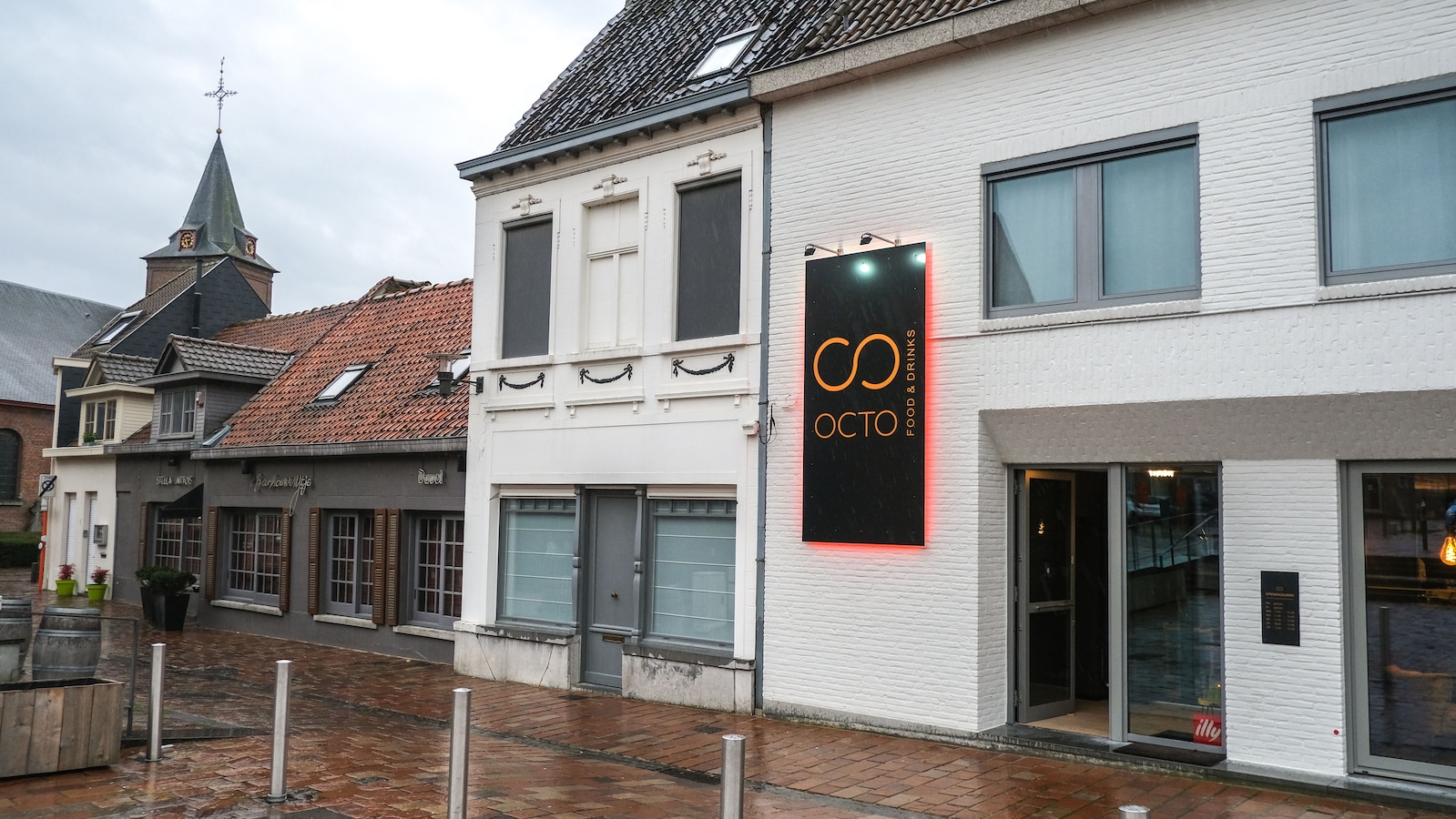 MIJN STAD. Anjo Wychuyse, pas 23 en al gerespecteerd onderneemster in ...