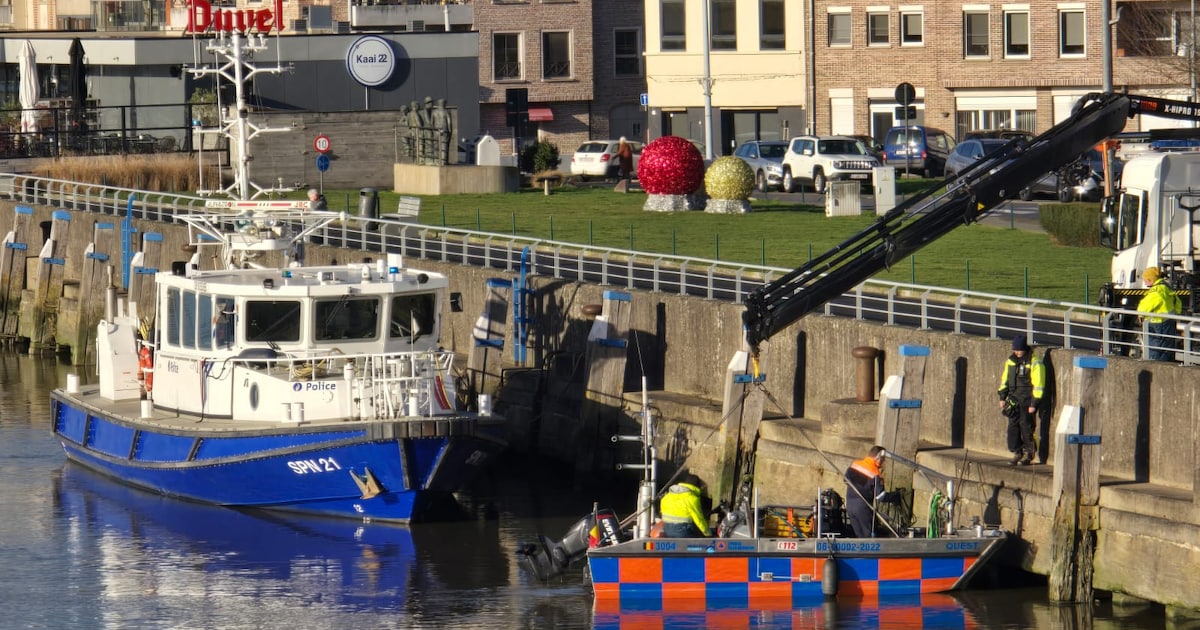 Scheepvaartpolitie zoekt op Schelde in Temse naar vermist persoon ...