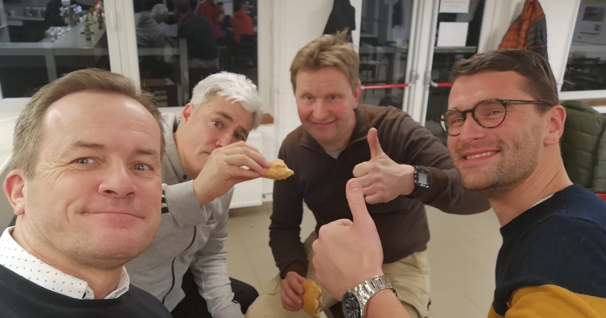 LEVENSVERHAAL. Voetbalwereld in diepe rouw door overlijden van ...