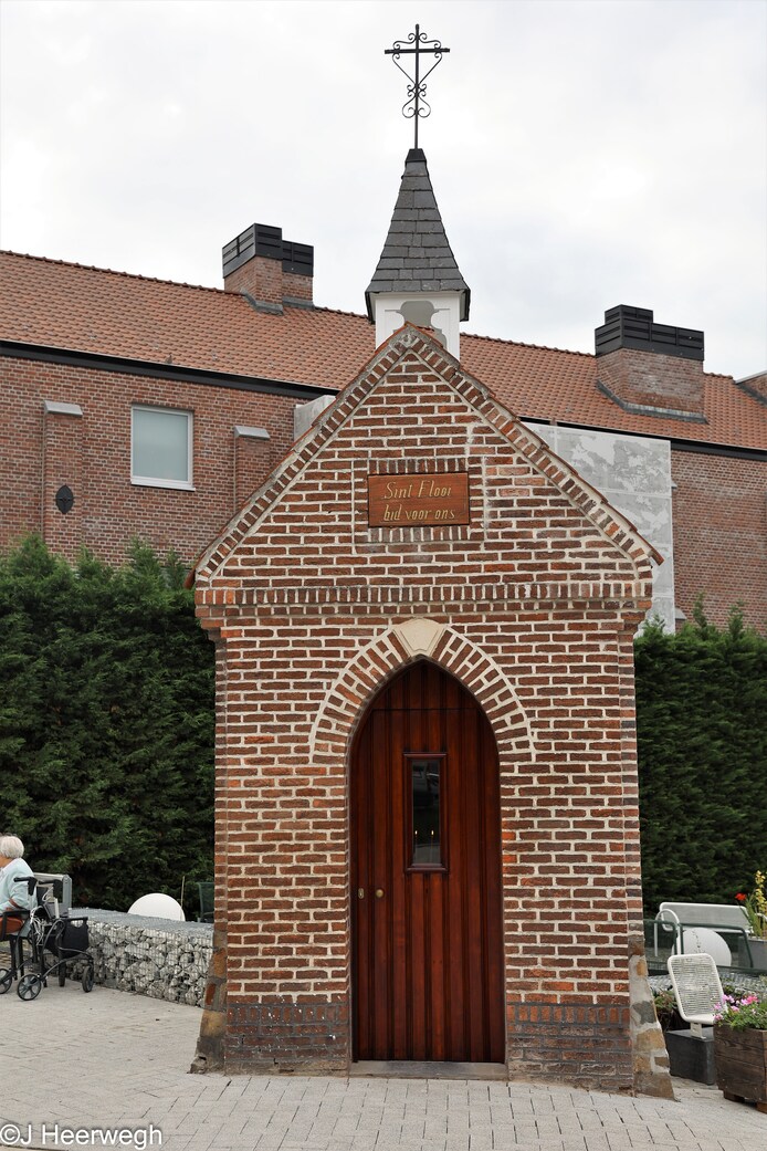 291ste Paardenommegang van Sint-Elooi trekt langs gerestaureerde kapel ...